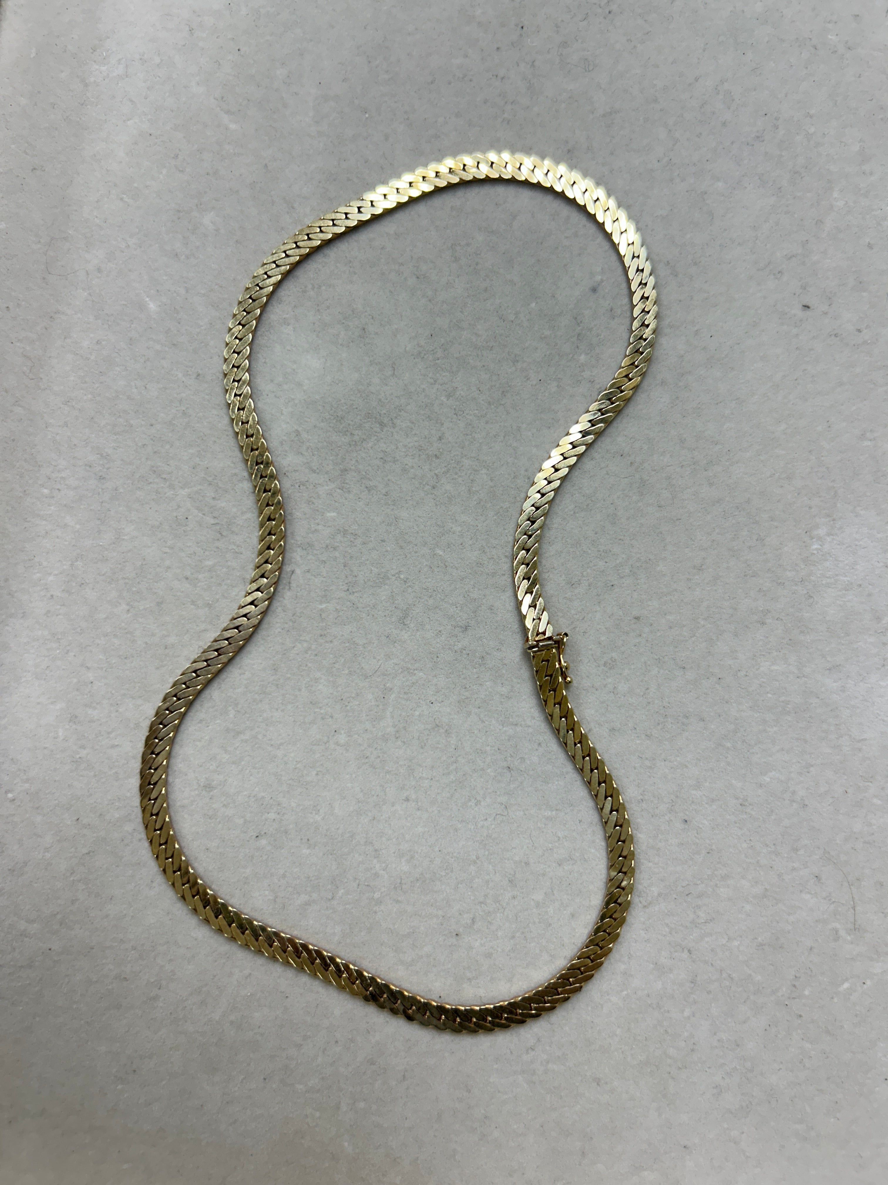 Solid Fishtail Curb Chain – Mel's Treasures